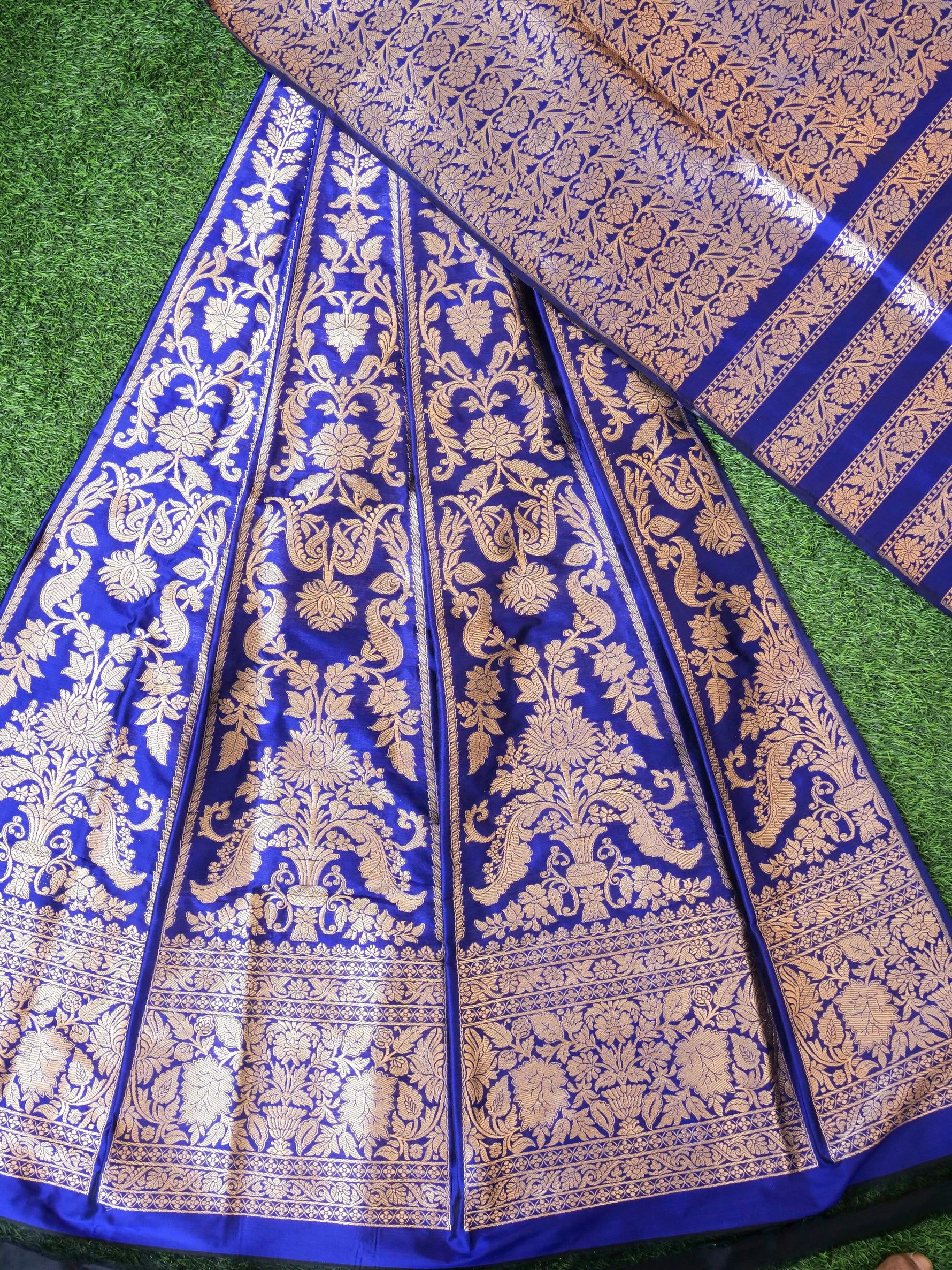 Handloom Banarasi Katan Silk Kalidar Aranya Lehenga – Khinkhwab